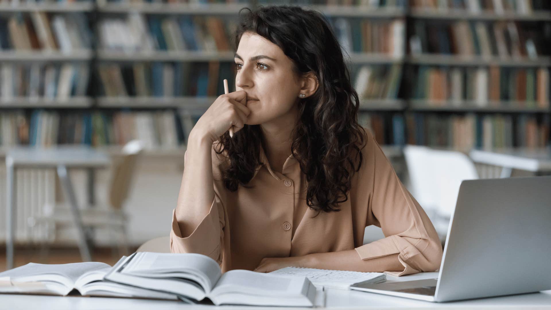 12 Lessons Schools Refuse To Teach That People Have To Learn The Hard Way Yourtango