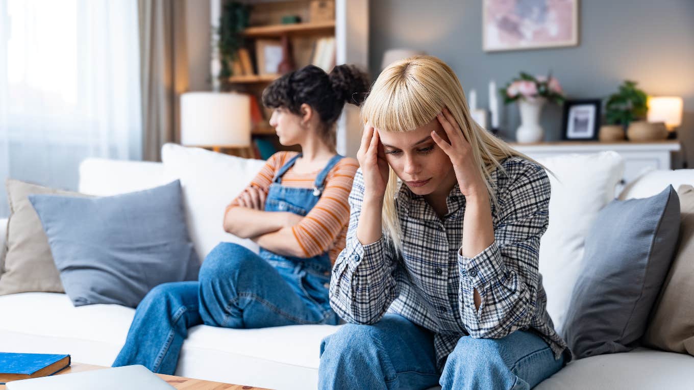 Vegan Demands Roommate Stop Having Non-Vegan Food To Respect Her ...