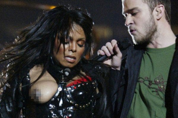 The 15 Most Epic Celebrity Nip Slips Of All Time Yourtango