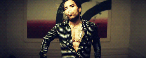 The Hottest Photos And S Of Super Sexy Lenny Kravitz Yourtango