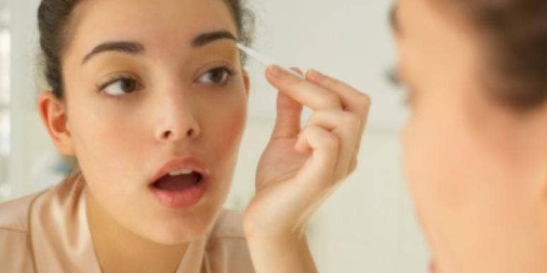 Love And Beauty How Often Do You Pluck Your Eyebrows Yourtango