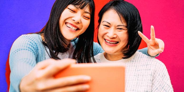50 Questions To Ask Your Mom To Get To Know Her Better Yourtango