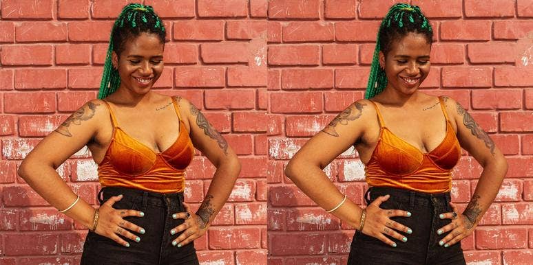 Why Your Sweat Smells Like Vinegar Under Your Breasts Yourtango