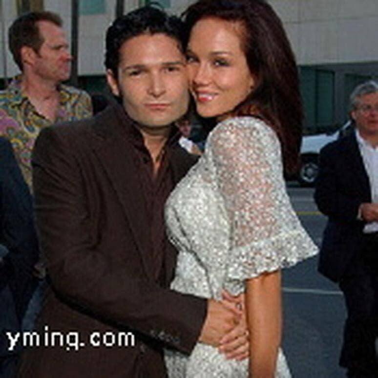 Feldmans Wife Gets Naked Yourtango