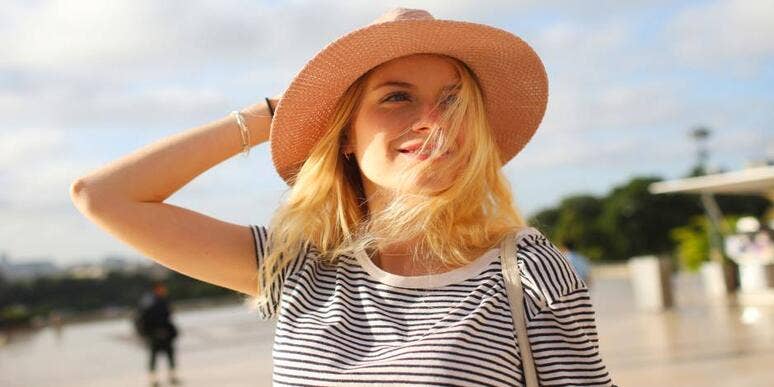 4 Ways To Build Self Worth When Youre Dating An Older Man Yourtango