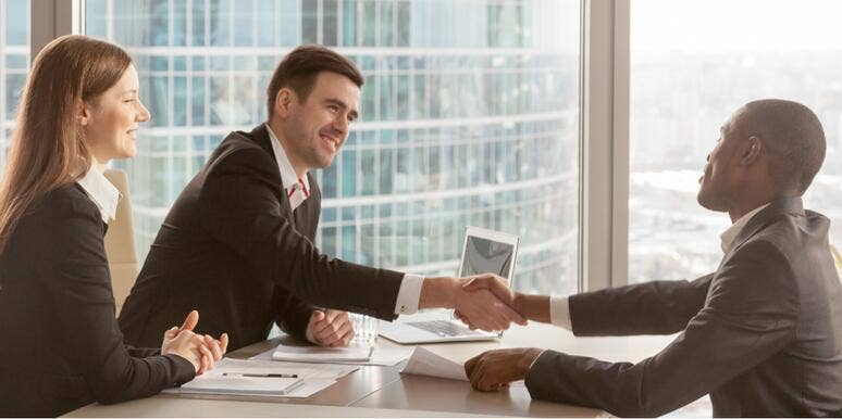 15 Questions To Ask Before Accepting A Job Offer Yourtango