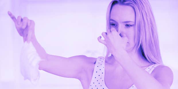 10 Super Gross Things Moms Have To Do Regularly Yourtango