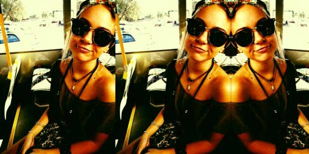 11 Things To Know Before Loving A Woman Fluent In Sarcasm Yourtango
